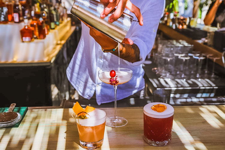 Villa Azur Bodrum Beach & Restaurant Yenilenen Menüsü ve Hizmetleriyle ...